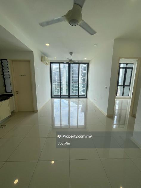 Serviced Residence for rent at D'Pristine - RM 1,800 per month | iProperty Malaysia