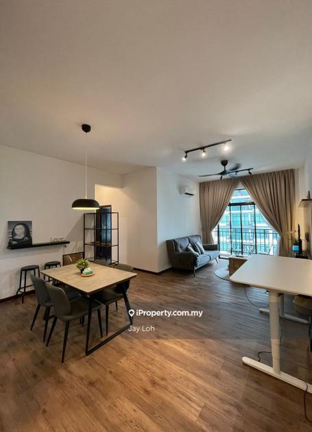 Serviced Residence for rent at Molek Regency - RM 2,600 per month ...