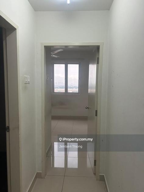 Serviced Residence for sale at Maxim Residences - RM 350,000 ...