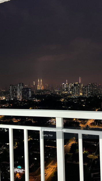 Condominium for rent at LSH33 - RM 1,900 per month | iProperty Malaysia