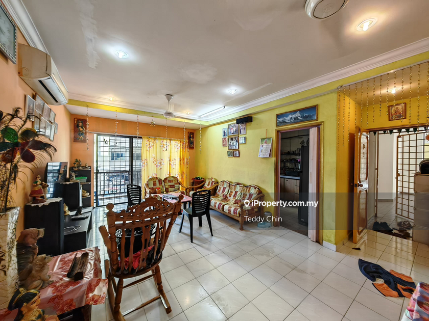 Condominium for sale at Sri Manja Court - RM 389,999 | iProperty Malaysia
