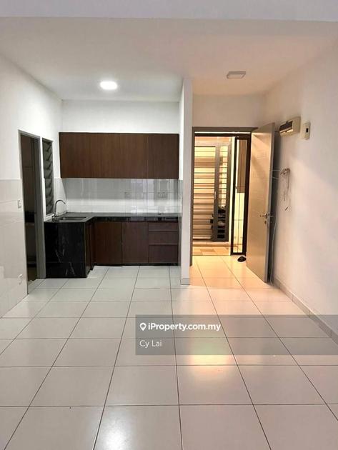 Serviced Residence for rent at Axis Crown - RM 1,500 per month ...