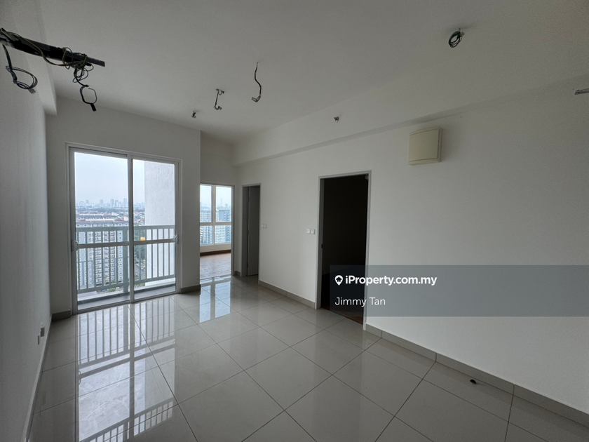 Serviced Residence for sale at Plaza @ Kelana Jaya - RM 374,999 ...