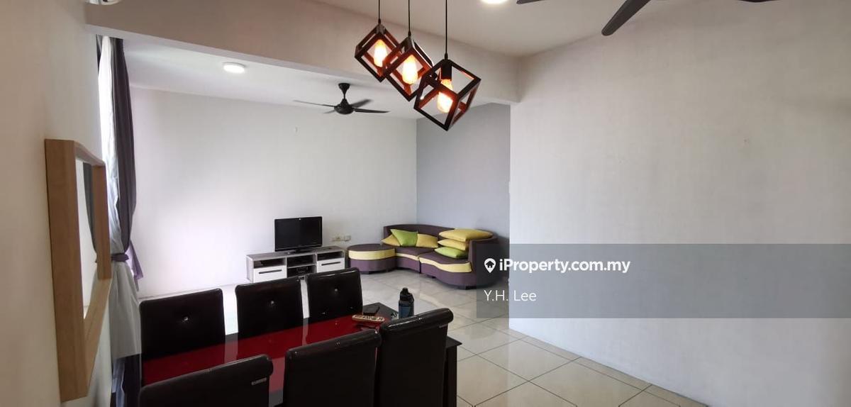 Serviced Residence for rent at Putra One Residence - RM 1,700 per month ...