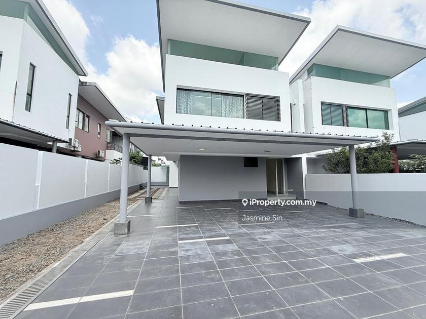 Cluster House for sale at Taman Adda Heights, Tebrau - RM 1,250,000 ...