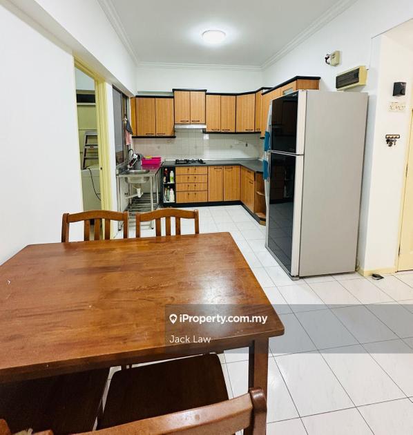 Condominium for sale at Villa Emas - RM 399,000 | iProperty Malaysia