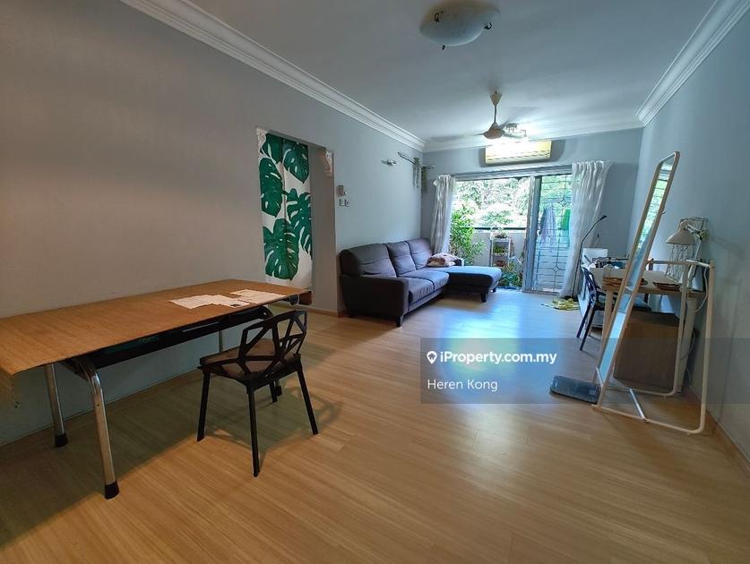 Apartment for sale at Pangsapuri Saraka - RM 340,000 | iProperty Malaysia