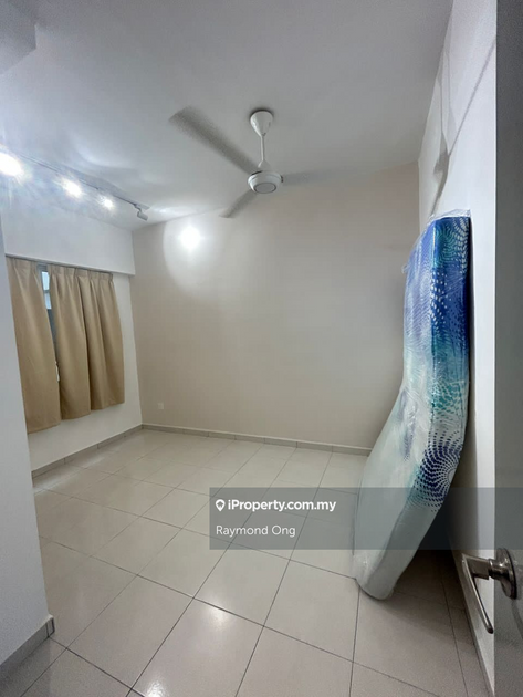 Condominium for rent at Mahsuri Square - RM 2,000 per month | iProperty ...