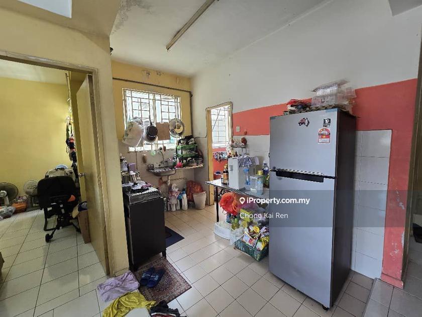 Apartment for sale at Jemerlang Apartment - RM 250,000 | iProperty Malaysia