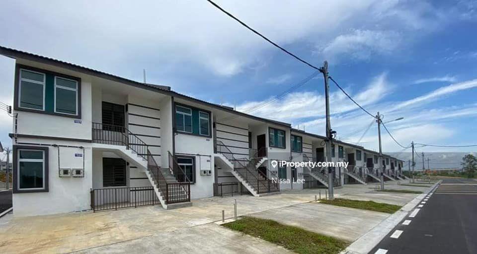Townhouse for sale at Senai, Kulai - RM 299,000 | iProperty Malaysia