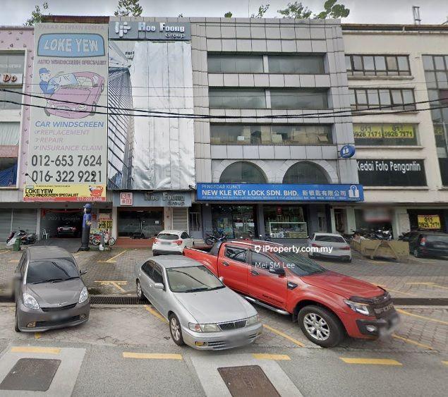 Shop Office for sale at Facing Main Road 7 Storey Shoplot with Private ...