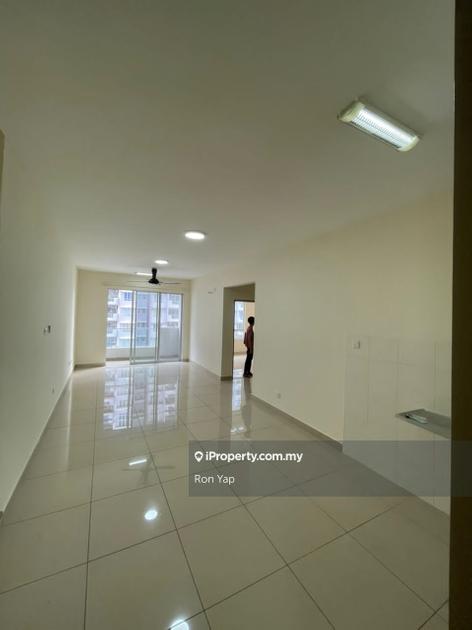 Serviced Residence for sale at Platinum Lake PV 21 - RM 360,000 ...