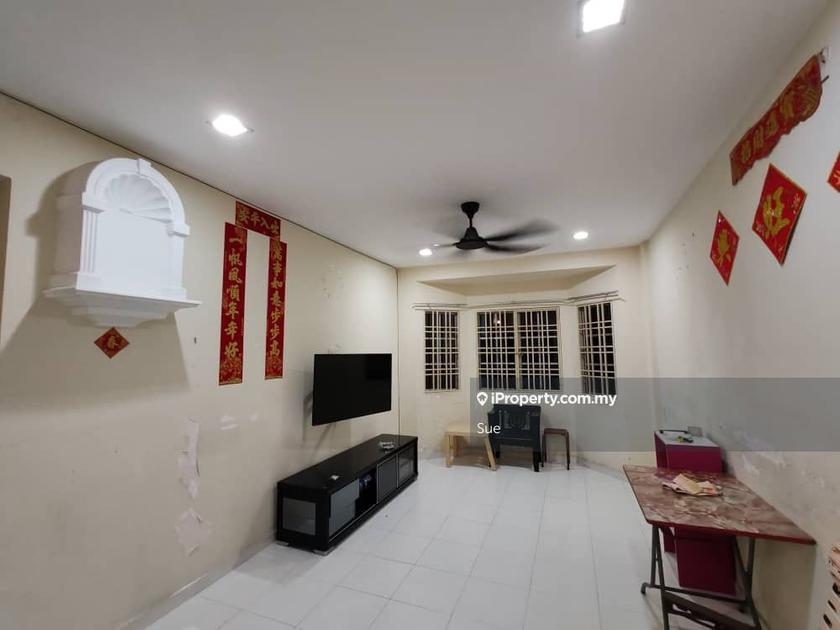 Apartment for sale at Mewah Court - RM 295,000 | iProperty Malaysia