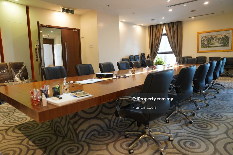 Office for sale at Amcorp Trade Centre, Amcorp Tower, Menara Amcorp, PJ ...