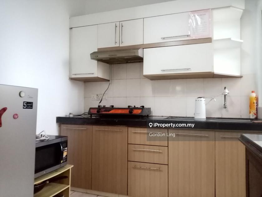 Service Residence for sale at Casa Subang - RM 310,000 | iProperty Malaysia