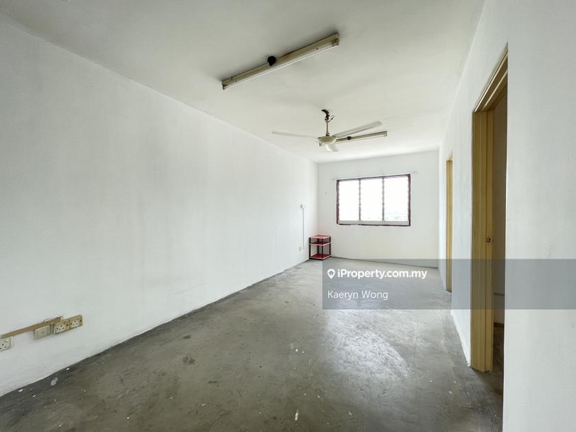 Apartment for sale at PPR Salak Selatan - RM 179,000 | iProperty Malaysia