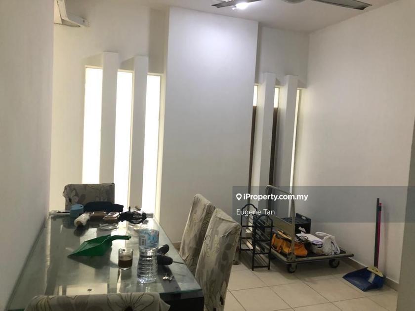 Serviced Residence for sale at Casa Subang - RM 379,000 | iProperty ...