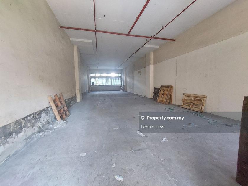 Warehouse for rent at ( Warehouse with Cargo Lift/ 24 hours security ...