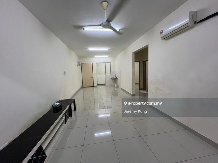 Serviced Residence for rent at Platinum Lake PV 21 - RM 1,500 per month ...