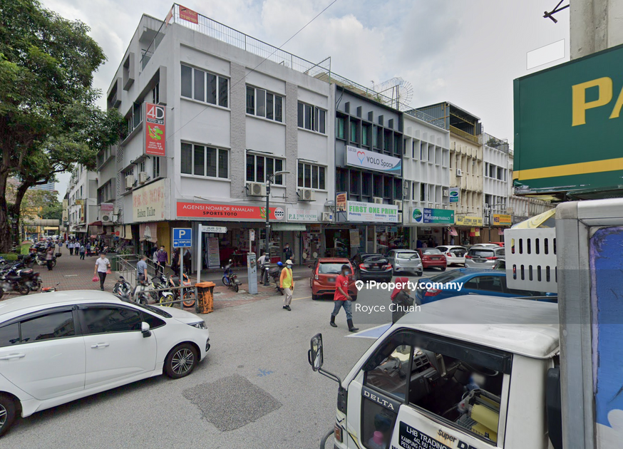 Jalan 52/18 Seksyen 52, Petaling Jaya New Town, Seksyen 52, Petaling ...