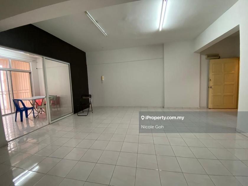 Condominium for sale at Wangsa Metroview - RM 400,000 | iProperty Malaysia