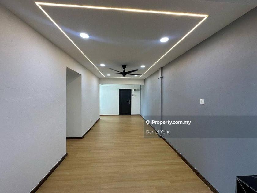 Flat for sale at Taman Plentong Utama - RM 188,000 | iProperty Malaysia