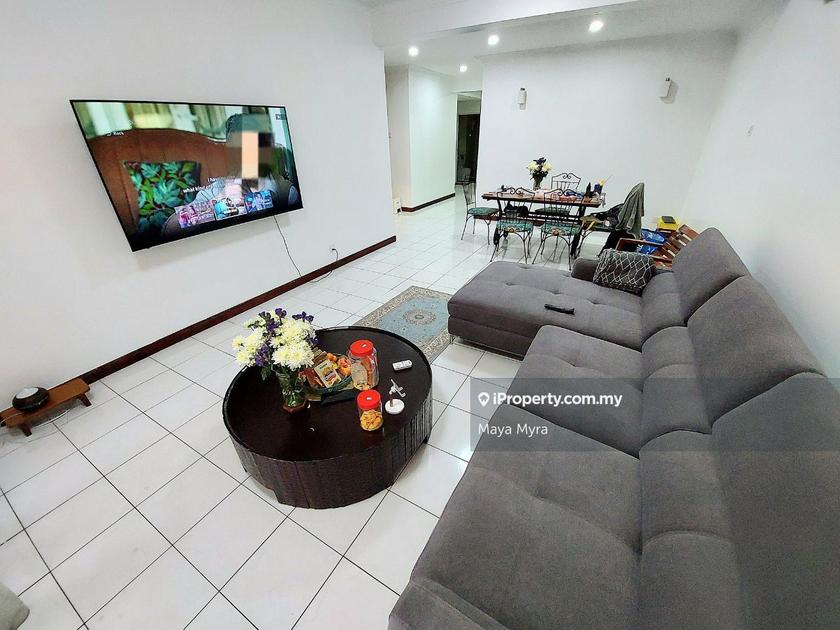 Condominium for sale at Maxwell Towers - RM 750,000 | iProperty Malaysia
