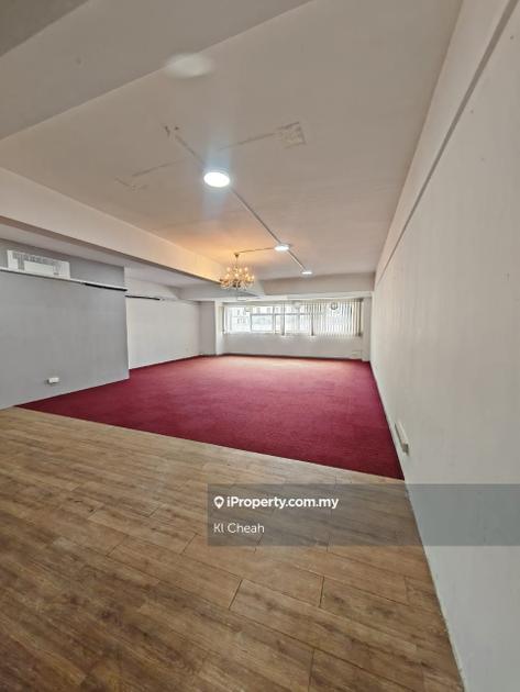 Shop Office for rent at Damas 3 - RM 3,000 per month | iProperty Malaysia