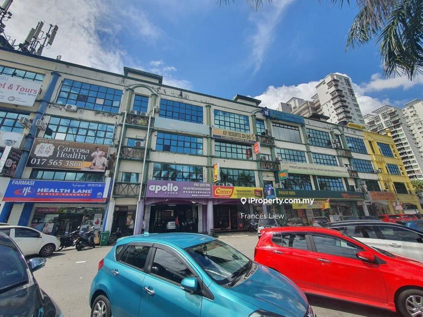 Shop Office for sale at Facing Main road-Serdang Perdana, Cheong Hin ...