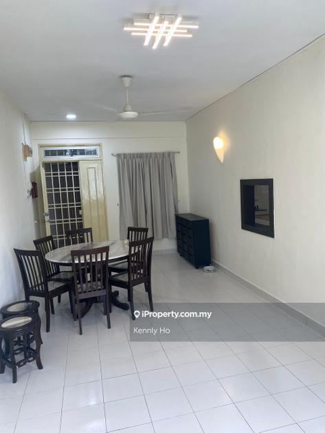 Condominium for sale at De Rozelle - RM 400,000 | iProperty Malaysia