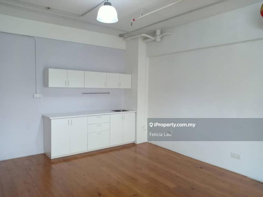 Office for sale at D6 Sentul East with TA - RM 600,000 | iProperty Malaysia