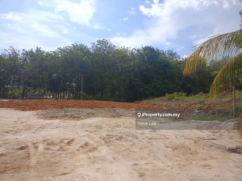 Agricultural Land for rent at Taman Gadong Jaya, Labu - RM 15,000 per month | iProperty Malaysia