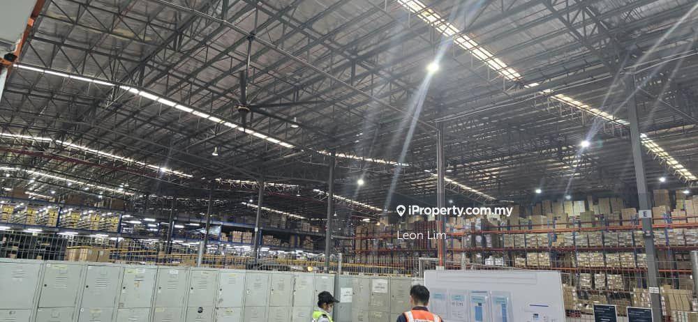 Warehouse for rent at Seksyen 23, Shah Alam - RM 85,000 per month ...