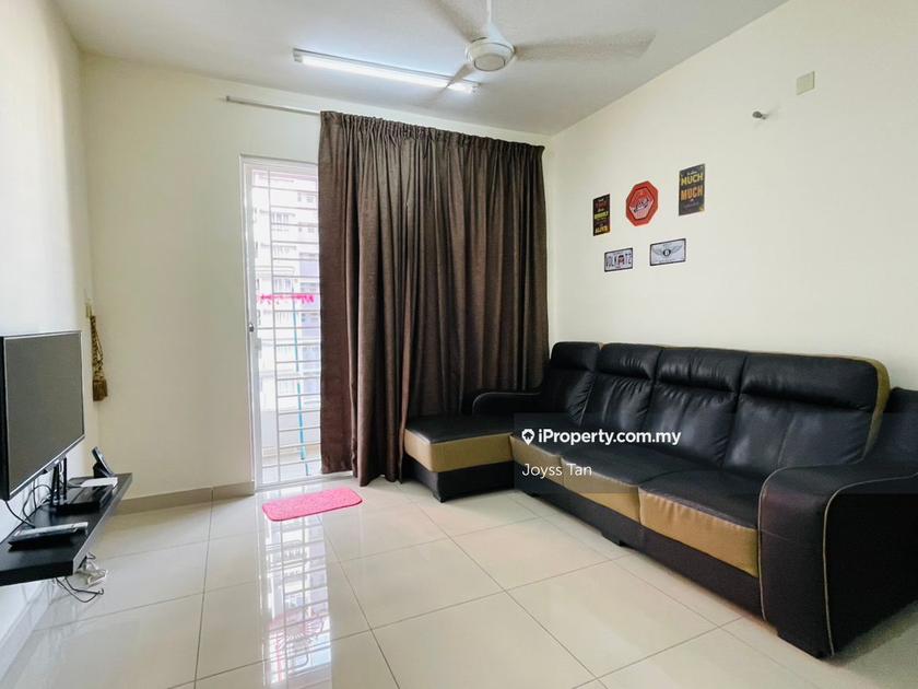 Serviced Residence for rent at Platinum Lake PV 21 - RM 1,600 per month ...