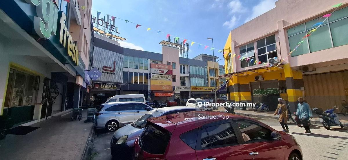 Shop for sale at Dengkil Center Point Shop, Dengkil - RM 1,500,000 ...