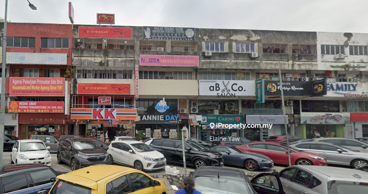 Shop for sale at SS2 SHOP FACING INNER SQUARE, LIMITED FREEHOLD UNIT ...