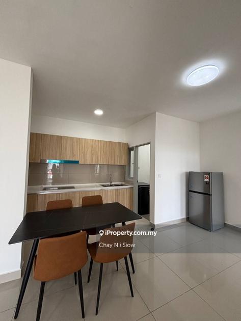 Condominium for rent at LSH33 - RM 2,100 per month | iProperty Malaysia