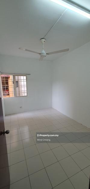 Condominium for sale at De Rozelle - RM 379,000 | iProperty Malaysia