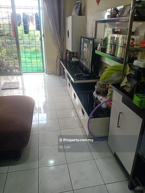Condominium for sale at Tiara Duta - RM 350,000 | iProperty Malaysia