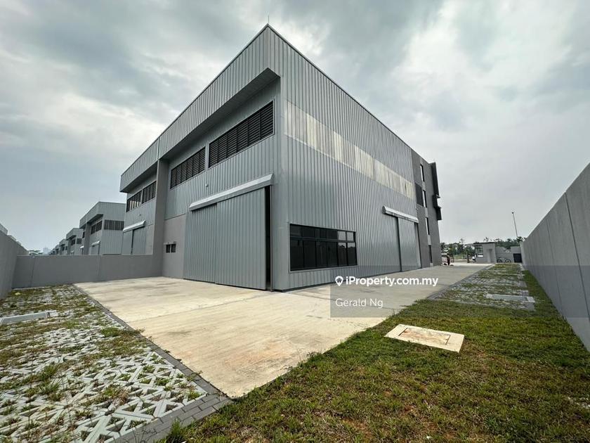 Semi-D Factory for sale at Elmina East Sungai Buloh 24k Built 30k Land ...