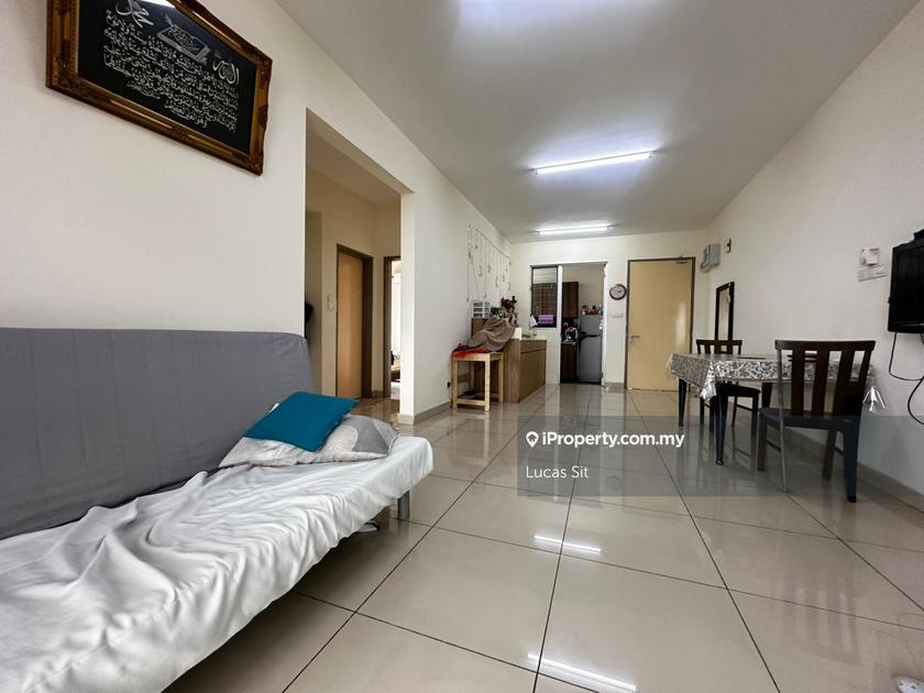 Serviced Residence for sale at Platinum Lake PV 21 - RM 330,000 ...