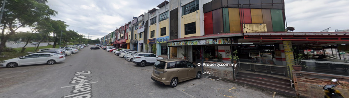 Taman Equine, Putra walk,Putra Pinggiran Corner Shop lot, Taman Equine ...