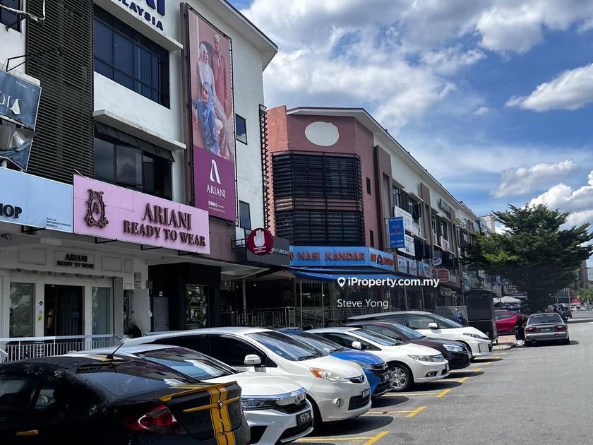 Shop for sale at Bandar Tun Hussien Onn - RM 2,988,000 | iProperty Malaysia