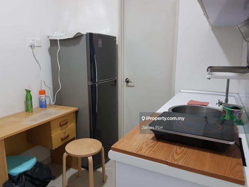 Centrestage Designer Suite, Petaling Jaya for sale - RM420000 ...