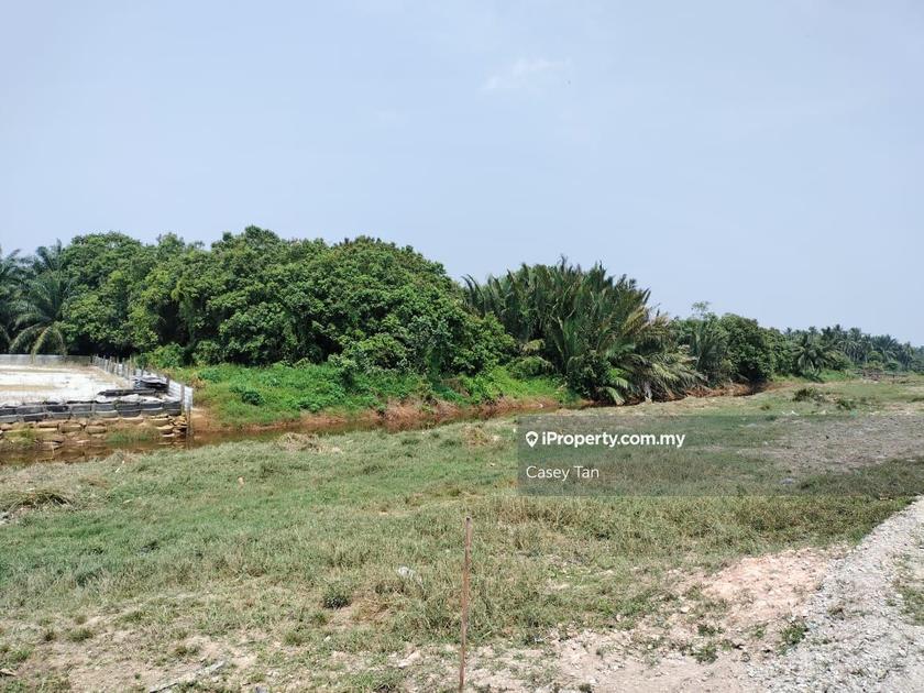 Kukup Land Near International Terminal Ferry, Kukup for rent - RM3000 ...