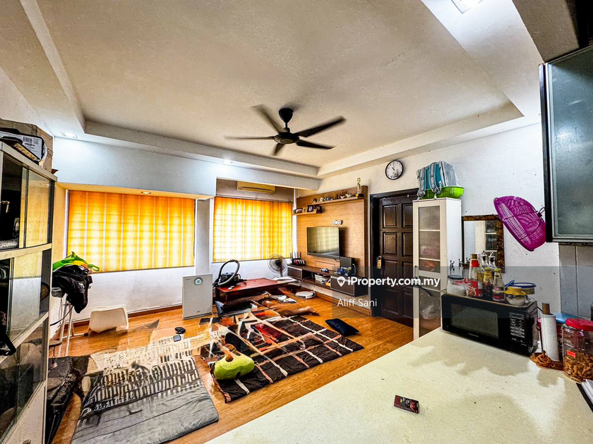 Apartment for sale at Bunga Raya - RM 270,000 | iProperty Malaysia