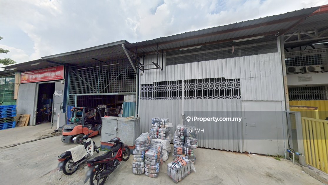 Link Factory for rent at Selayang Utama Extended 2 Storey Factory For ...