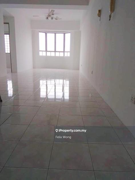 Condominium for sale at Menara KLH Puchong - RM 200,000 | iProperty ...