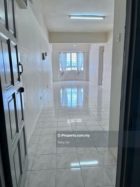 Condominium for sale at Menara KLH Puchong - RM 200,000 | iProperty ...
