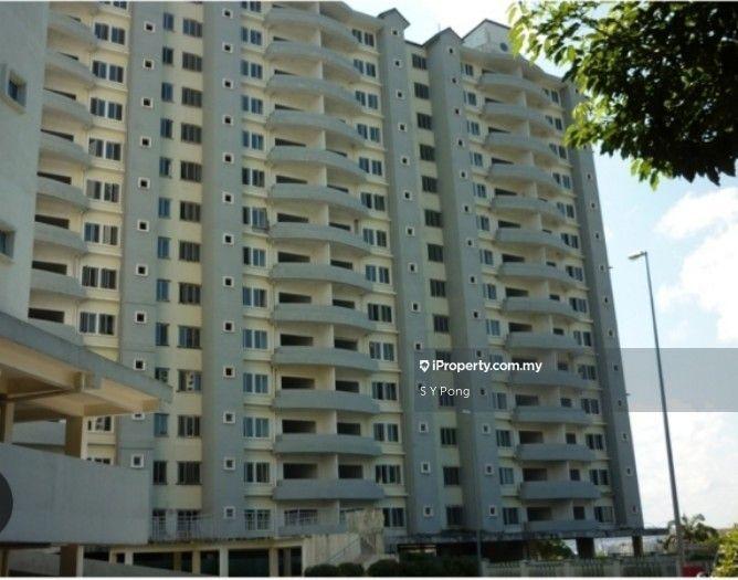 Condominium for sale at Casa Suria - RM 350,000 | iProperty Malaysia